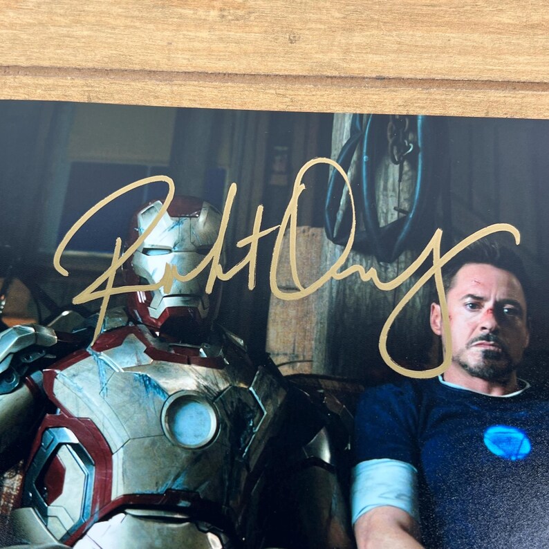 Robert Downey Jr. Iron Man 2 Avengers Signed 8x10 Movie Photo Authentic ...