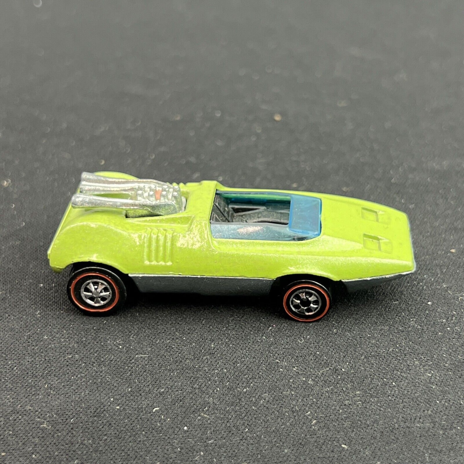 VTG 1969 Hot Wheels Redline Peeping Bomb RARE Light Green Blue Window ...