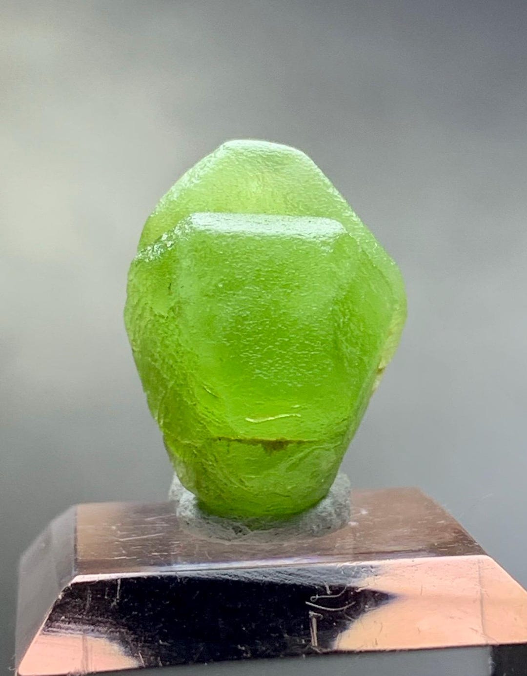 Green Colour Peridot Crystal From Supat Mine Kohistan Mine Pakistan ...