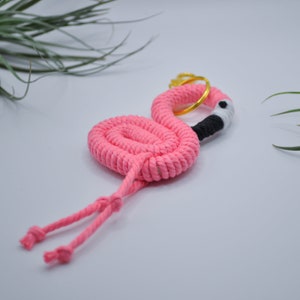 Macrame Flamingo Keychain With Clip Cute Pink Flamingo Key Ring - Etsy