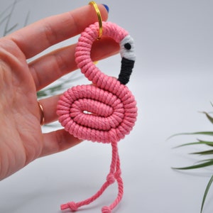 Macrame Flamingo Keychain With Clip Cute Pink Flamingo Key Ring - Etsy