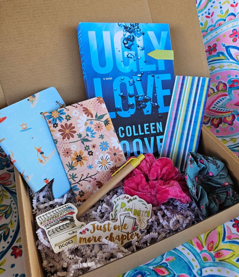 SUBSCRIPTION BOX: Blind Date Mystery Book Box - Etsy