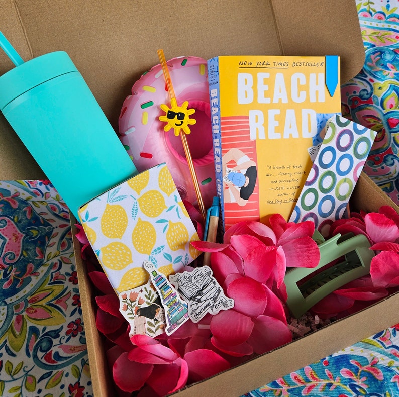 Beach Read Mystery Book Box - Etsy