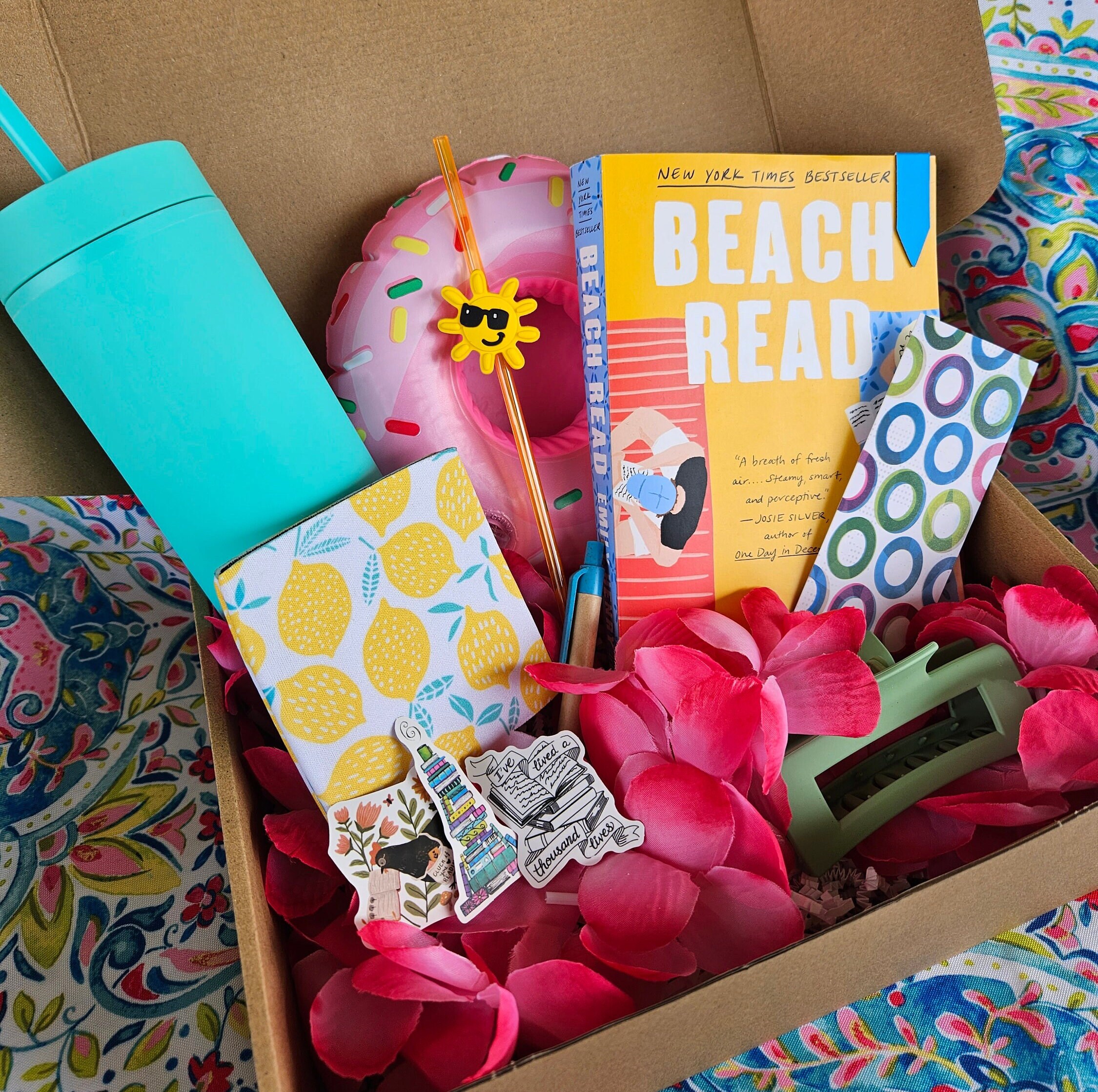 Beach Read Mystery Book Box - Etsy