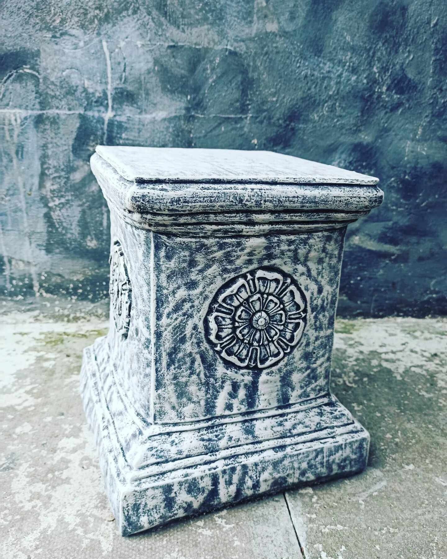Stone Garden Square Plinth Pedestal /ornament Stand 27KG Aged Stone ...