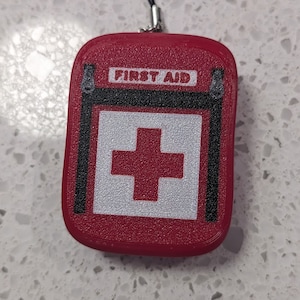 Left 4 Dead Inspired First Aid Kit Keychain - Etsy