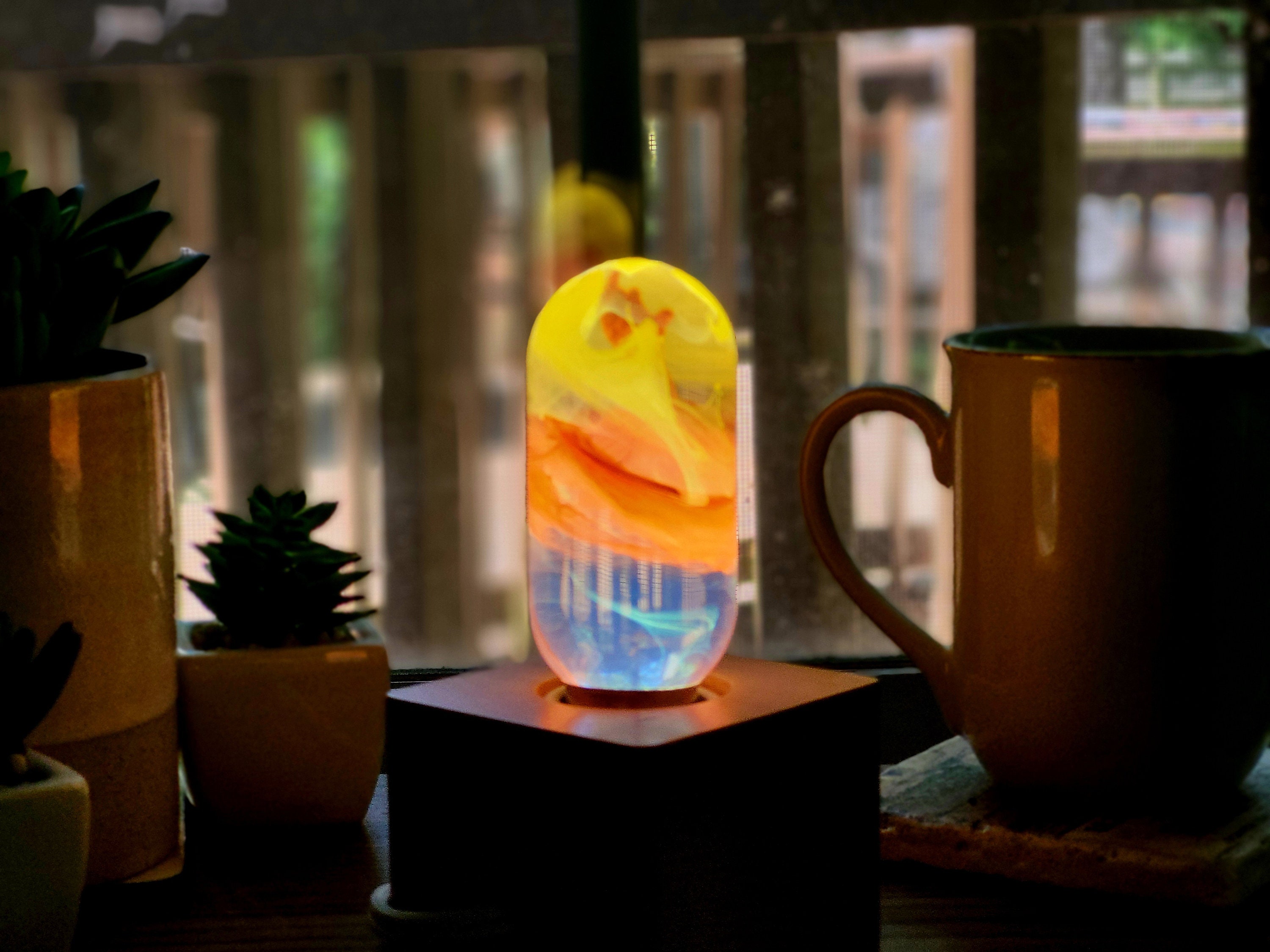 Light-bulb and Lamps, Bedside Industrial Lamp, Resin Edison Bulb ...