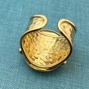 Large 18K Yellow Gold Statement Ring With Woman and Flower - Etsy