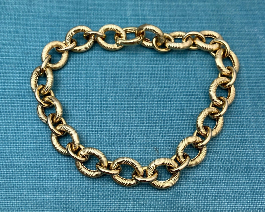 Nautical Twist Yellow Gold Heavy Wall Hallow Link Bracelet With 14K ...
