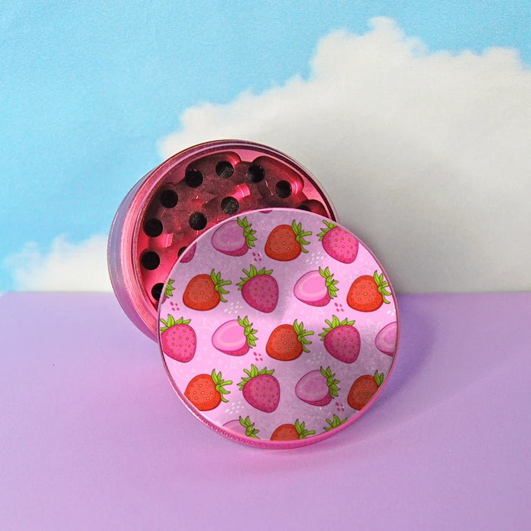 Cute Strawberry Grinder, Cute Herb Grinders, Pink Grinder Cute, Cute ...