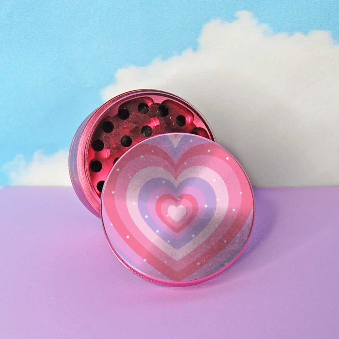 Retro Heart Grinder, Cute Herb Grinders, Pink Grinder Cute, Cute ...