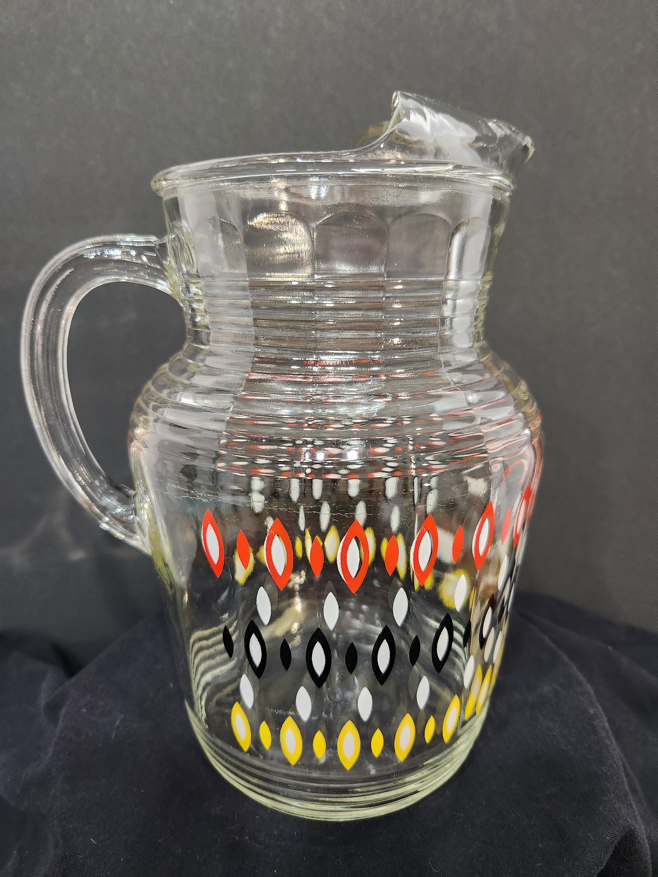 Hazel Atlas Vintage Lemonade Pitcher, MCM, Unusual Diamond Dot Pattern ...