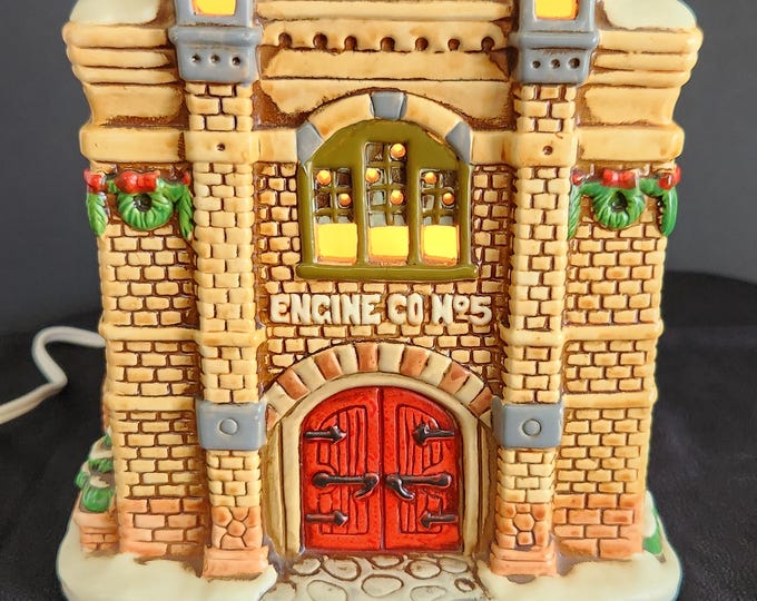 Geo Z Lefton Colonial Village, Fire Station Engin No 5 Christmas House ...
