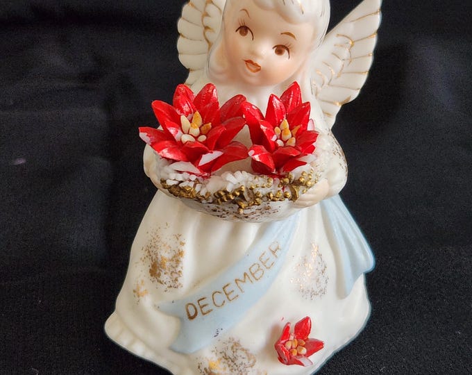 Lefton Birthday Angel of the Month, December 3332, Bisque With Gold ...