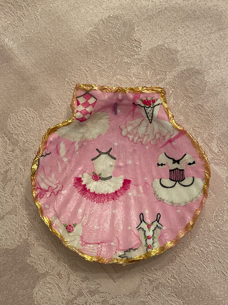Ballerina Handpainted 24K Gold Border Scallop Shell Trinket Dish - Etsy