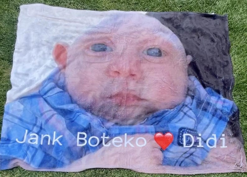 Jank Boteko Heart Didi Plush Blanket - Etsy
