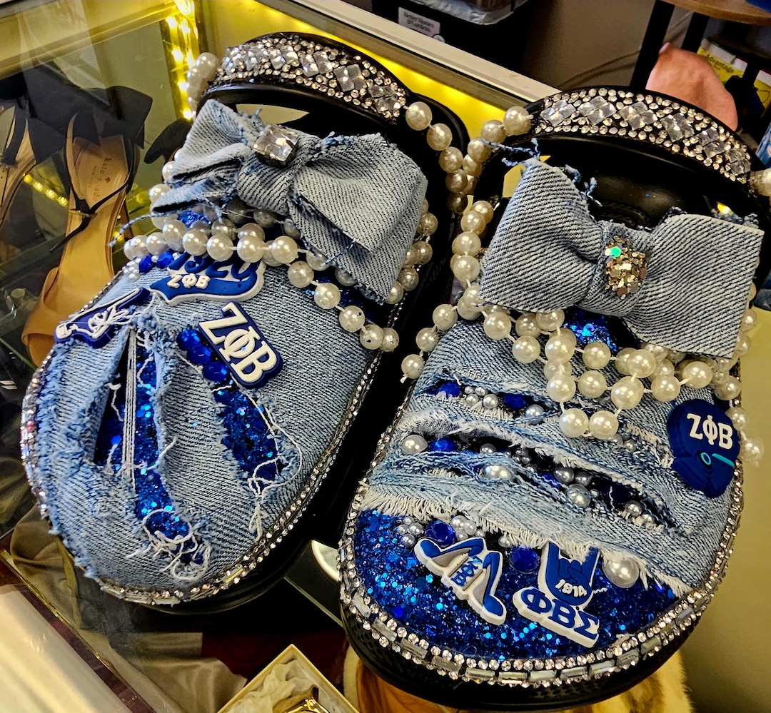 Denim and Pearls - Etsy