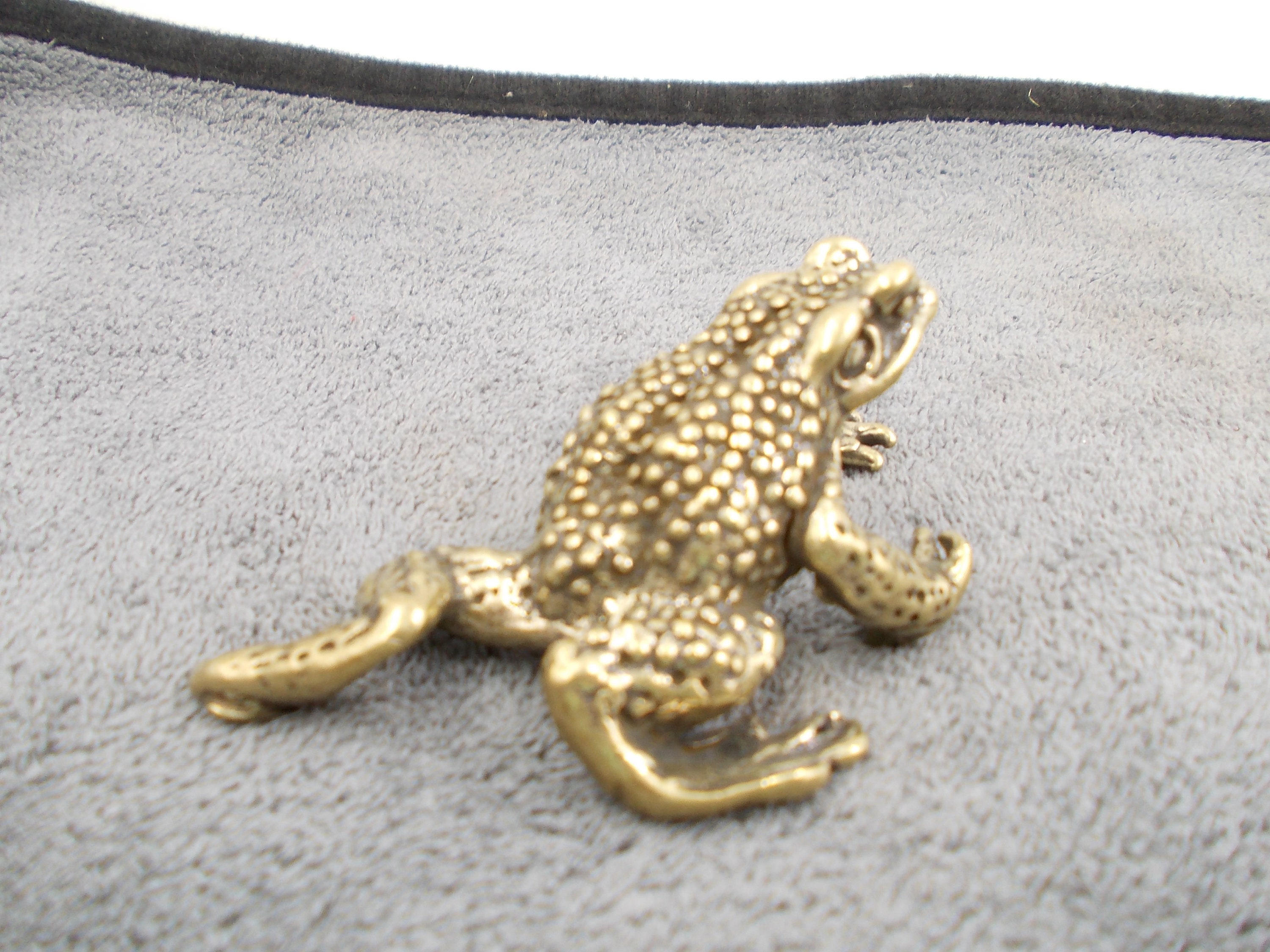 Copper Art Ferocious Brass Toad Statue, Wild Anmimal Sculpture, Small ...