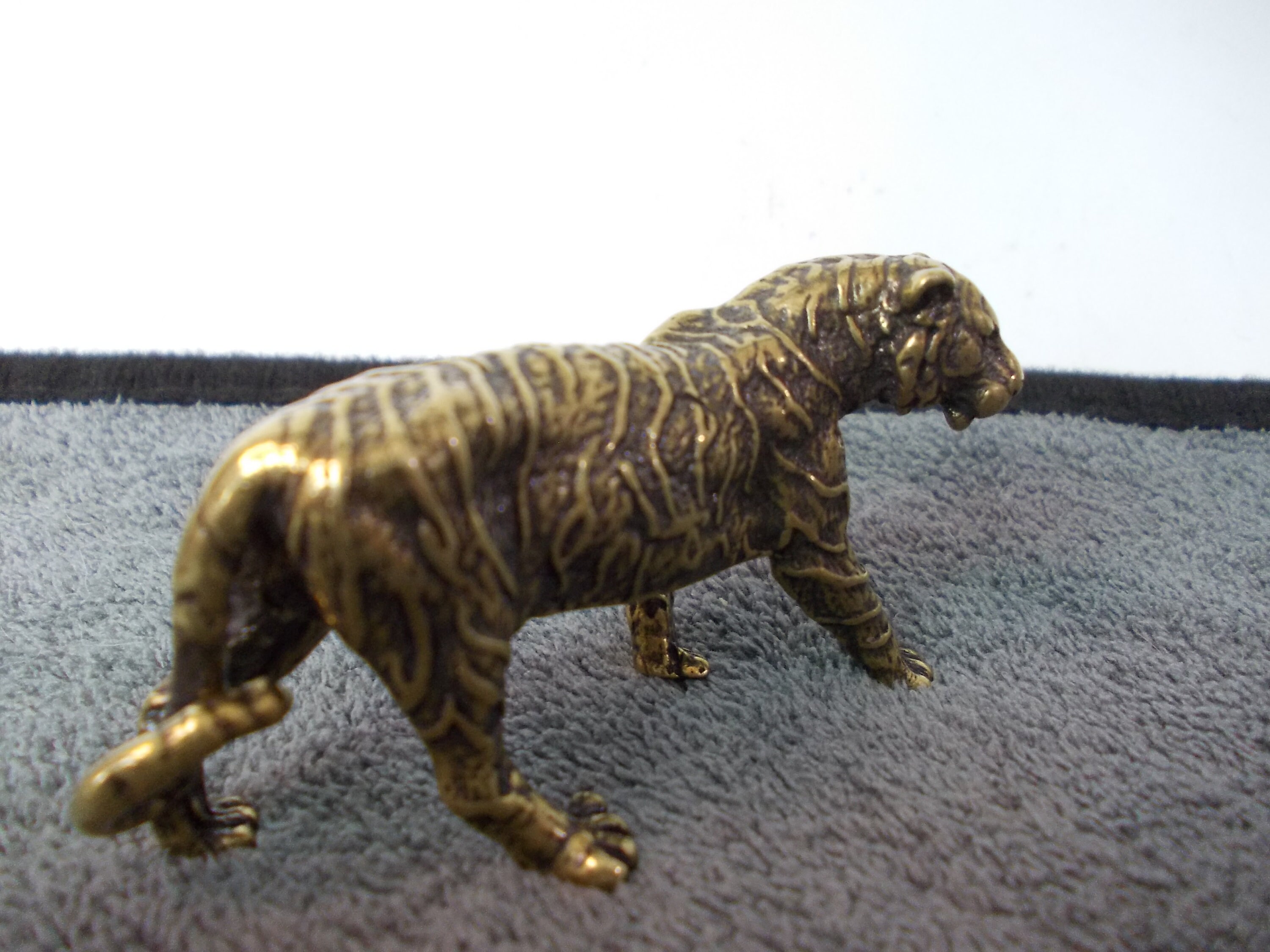 Copper Art Ferocious Copper Tiger Statue, Wild Anmimal Sculpture, Small ...