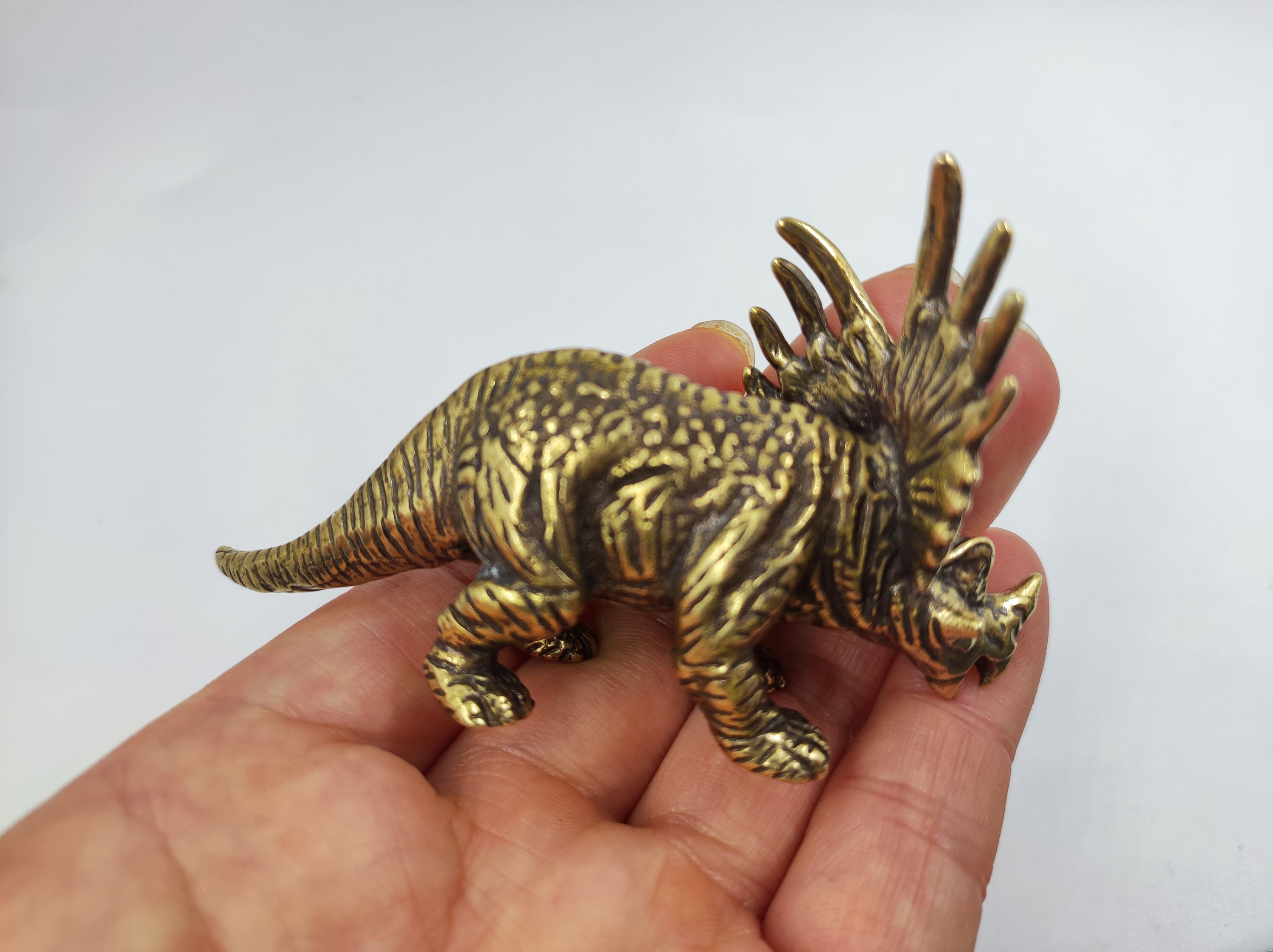 Copper Allosaurus Jurassic World Toy Cretaceous Roar Attack Allosaurus ...