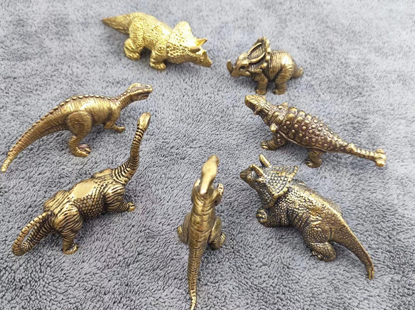 Get 7 Copper Allosaurus Jurassic World Toy Cretaceous Roar Attack ...