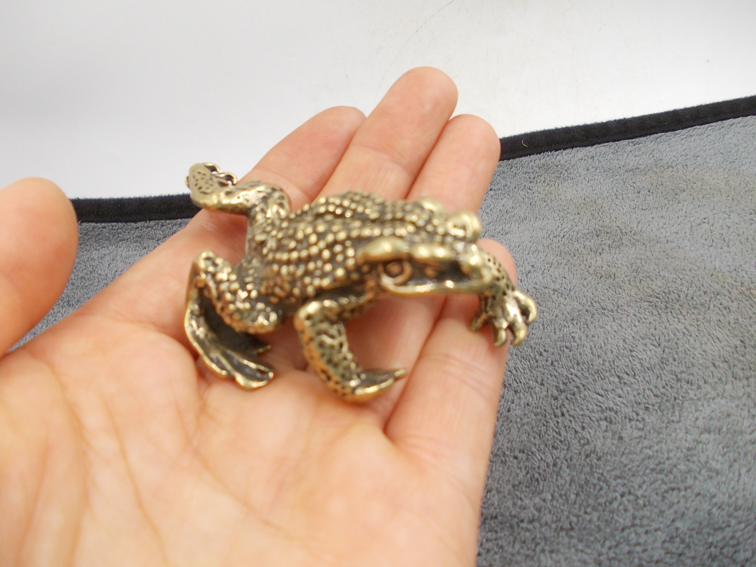Copper Art Ferocious Brass Toad Statue, Wild Anmimal Sculpture, Small ...