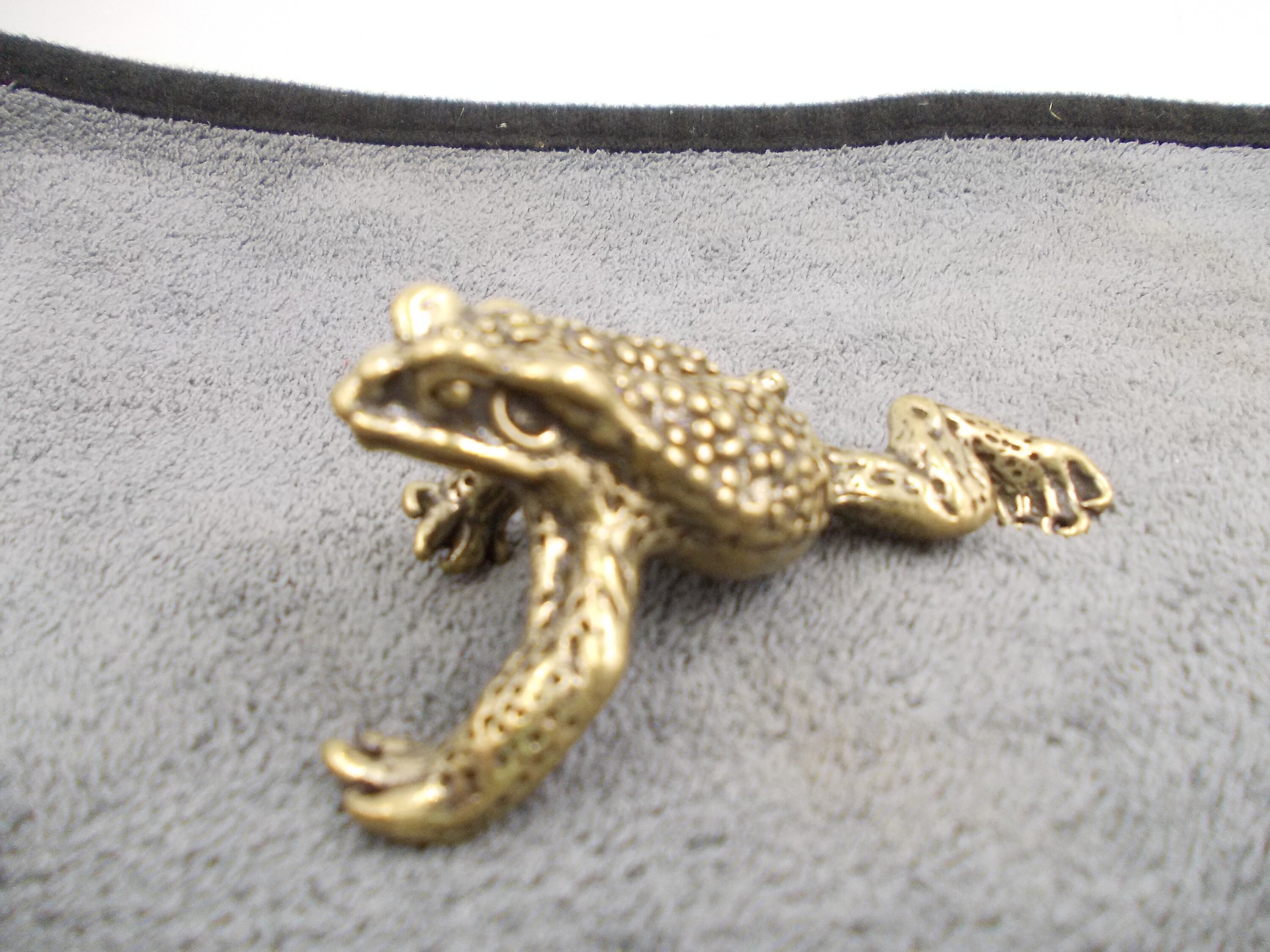 Copper Art Ferocious Brass Toad Statue, Wild Anmimal Sculpture, Small ...