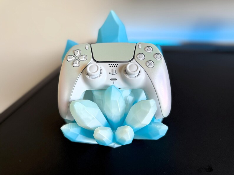 Crystal Controller Stand | Xbox & Playstation Gamer Gift - Etsy