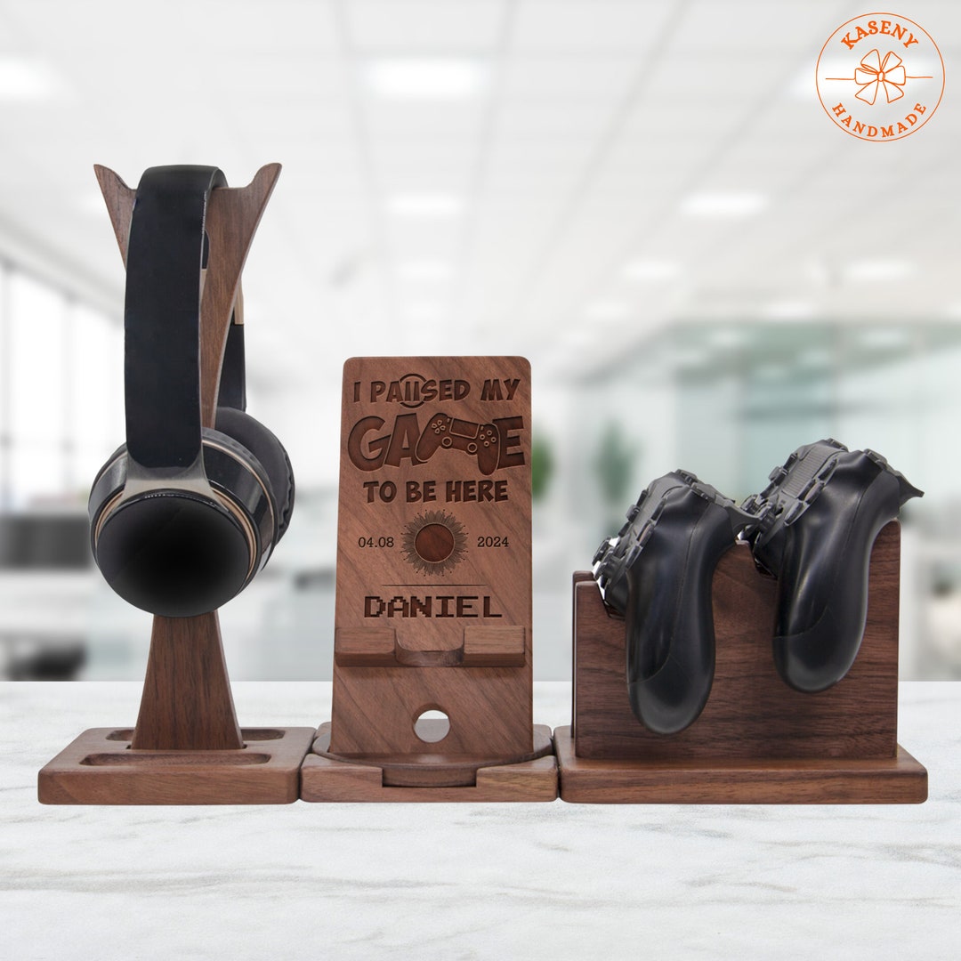 Personalized Wooden Controller Headphone Stand, Headset Gaming Station ...