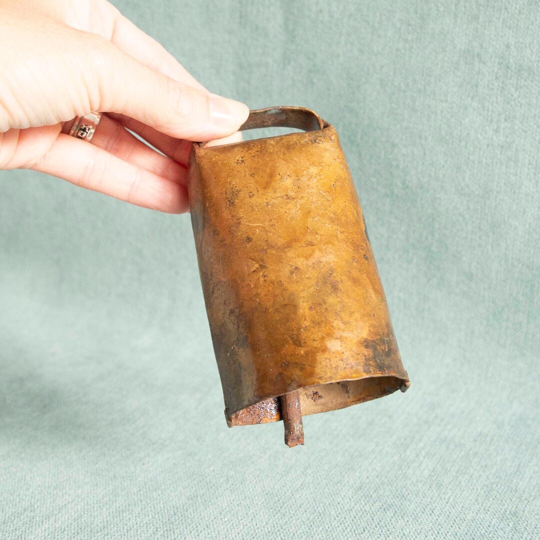 Vintage Rustic Iron Hand Bell – Antique Cow Bell, Witchcraft Altar Tool ...