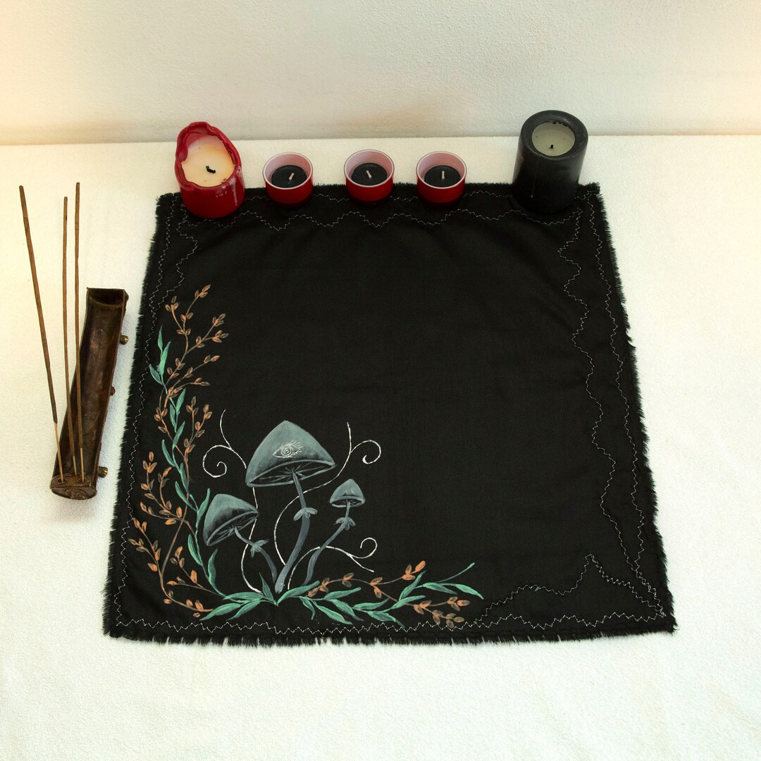 Tarot Altar Cloth, Divination Cloth, Moon Mushroom, Hand Painted Cloth ...