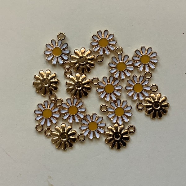 Daisy Charms - Etsy