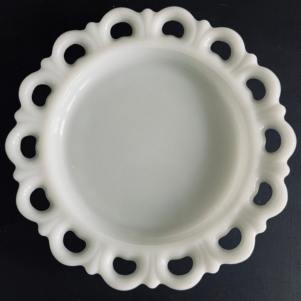 Scalloped Edge Plate - Etsy