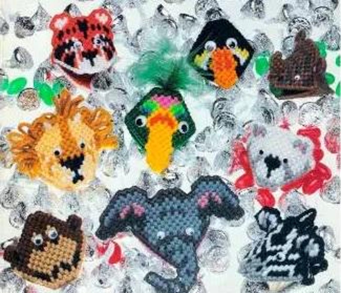 PDF Vintage Plastic Canvas Pattern - Squeezums - Etsy