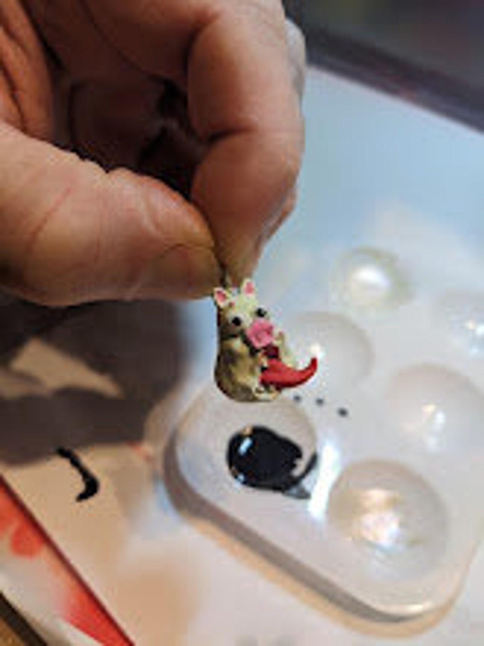 Primus Pork Soda Pig Head Pendant or Earrings - Etsy