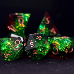Green DND Dice Set, Green Star Sharp Edge D&D Dice Full Set, Dungeons ...