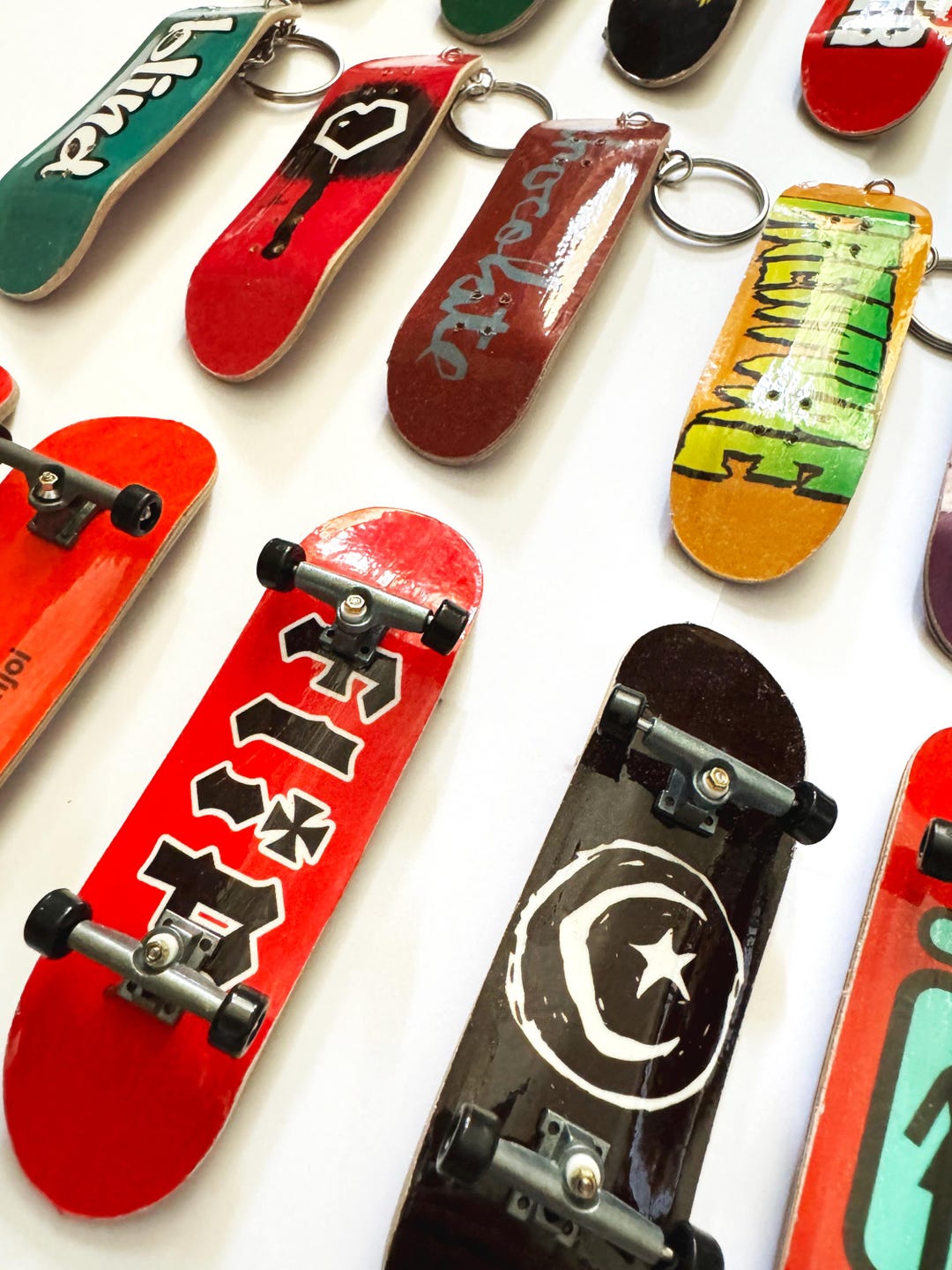 Handmade Personalized Wooden Fingerboard Keychain - Custom Name ...