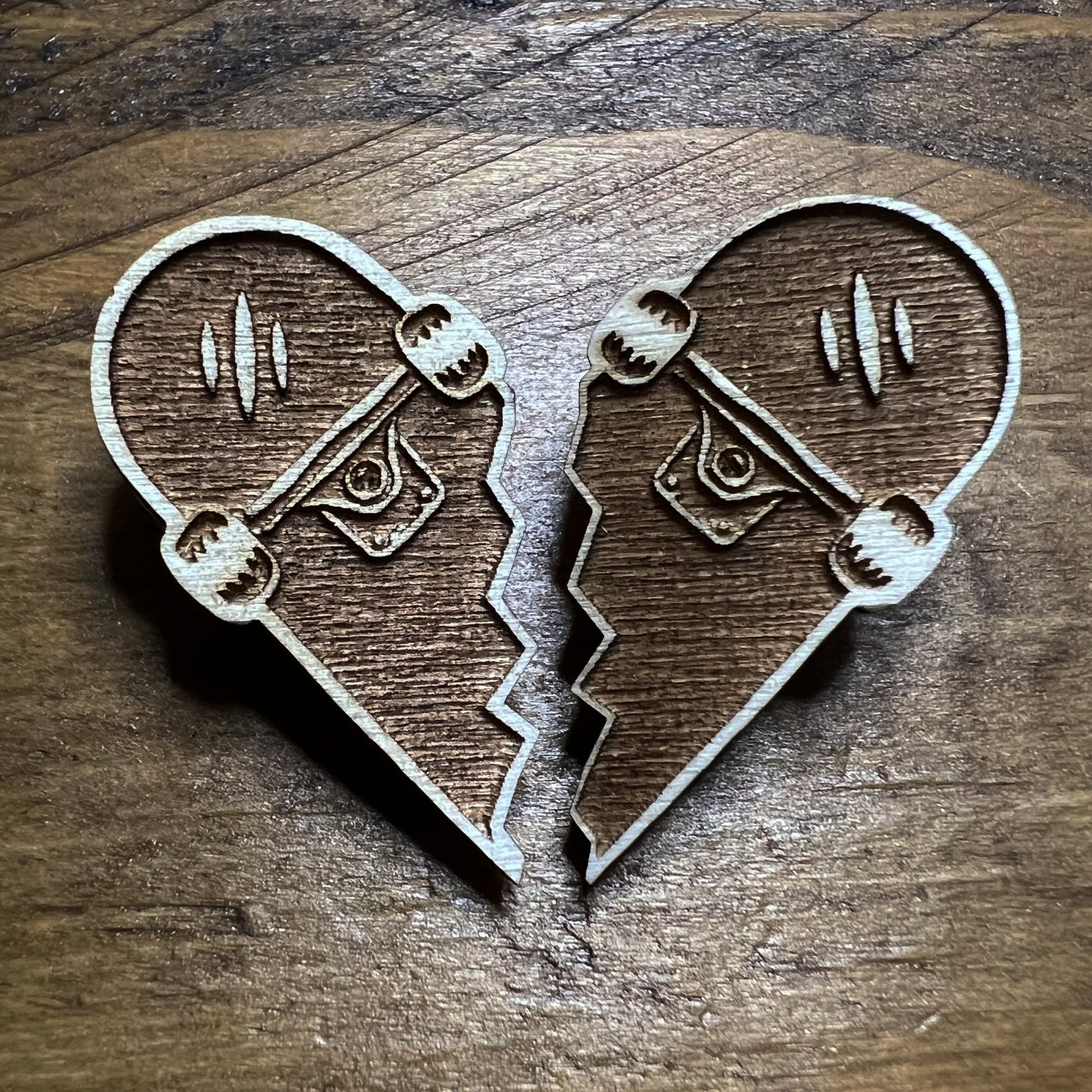 Five Skateboard Themed Wooden Pin Badges Engraved Pins Skate Gifts ...