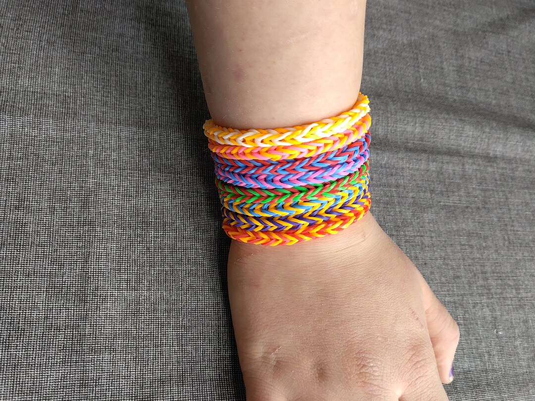 Set of 8 Rubber-band Bracelets - Etsy