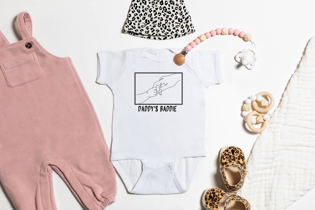 Daddy's Baddie Onesie Father's Day Gift - Etsy