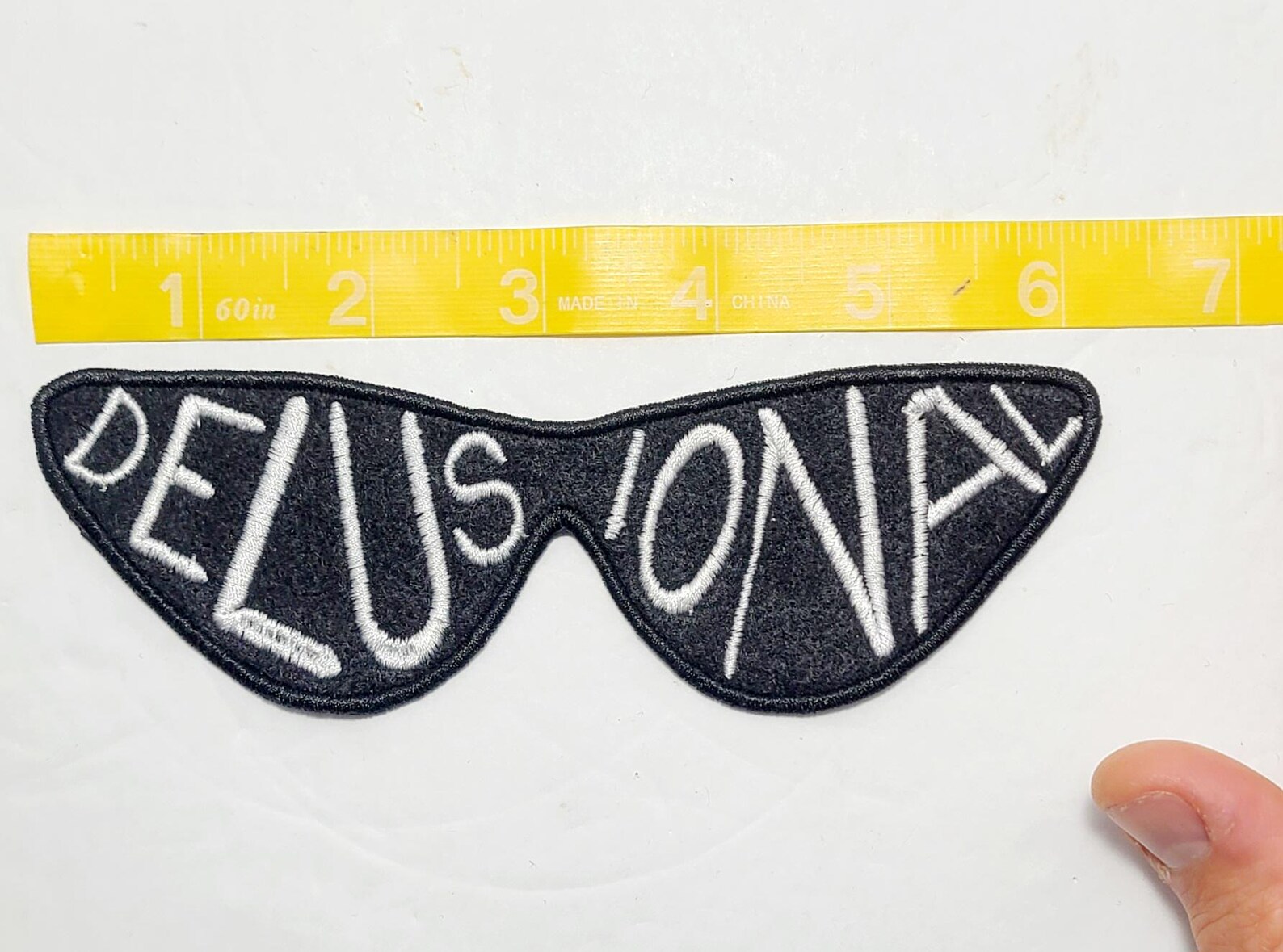 DELUSIONAL - Sunglasses- Kesha Fanart Embroidered Patch - Etsy