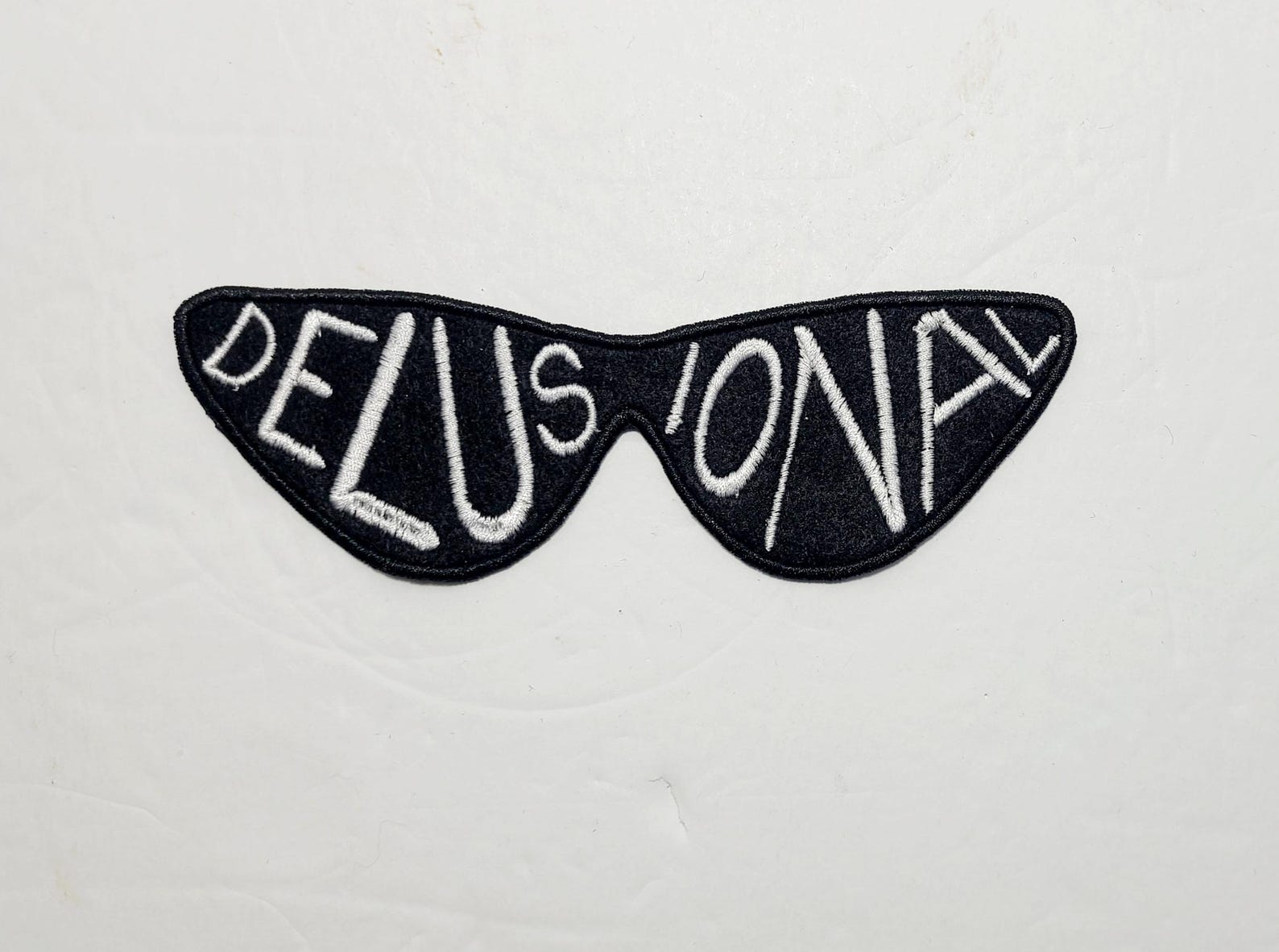 DELUSIONAL - Sunglasses- Kesha Fanart Embroidered Patch - Etsy