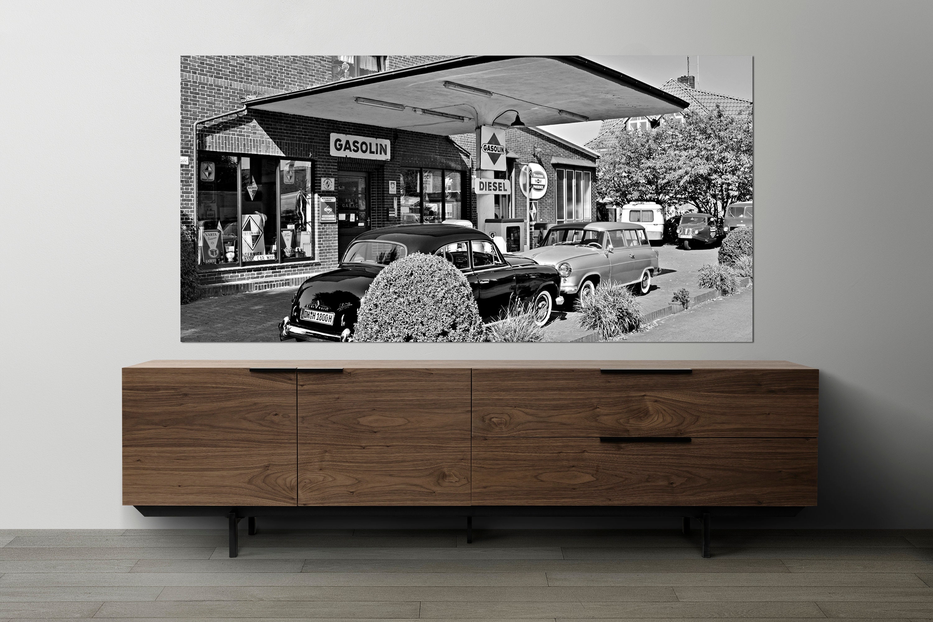 Vintage Car Canvas Wall Art, Garage Wall Decor, Vintage Gas Station ...
