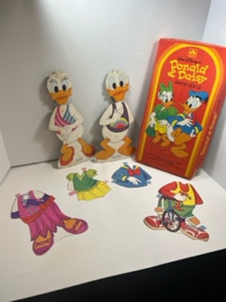 Disney's Donald & Daisy Duck Paper Dolls - Etsy