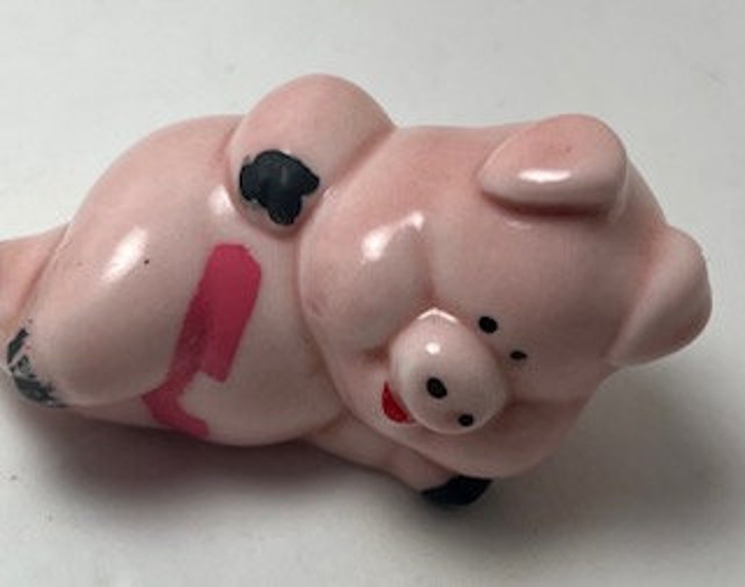 Figurines; Three Little Pigs Labeled "bone" - Etsy