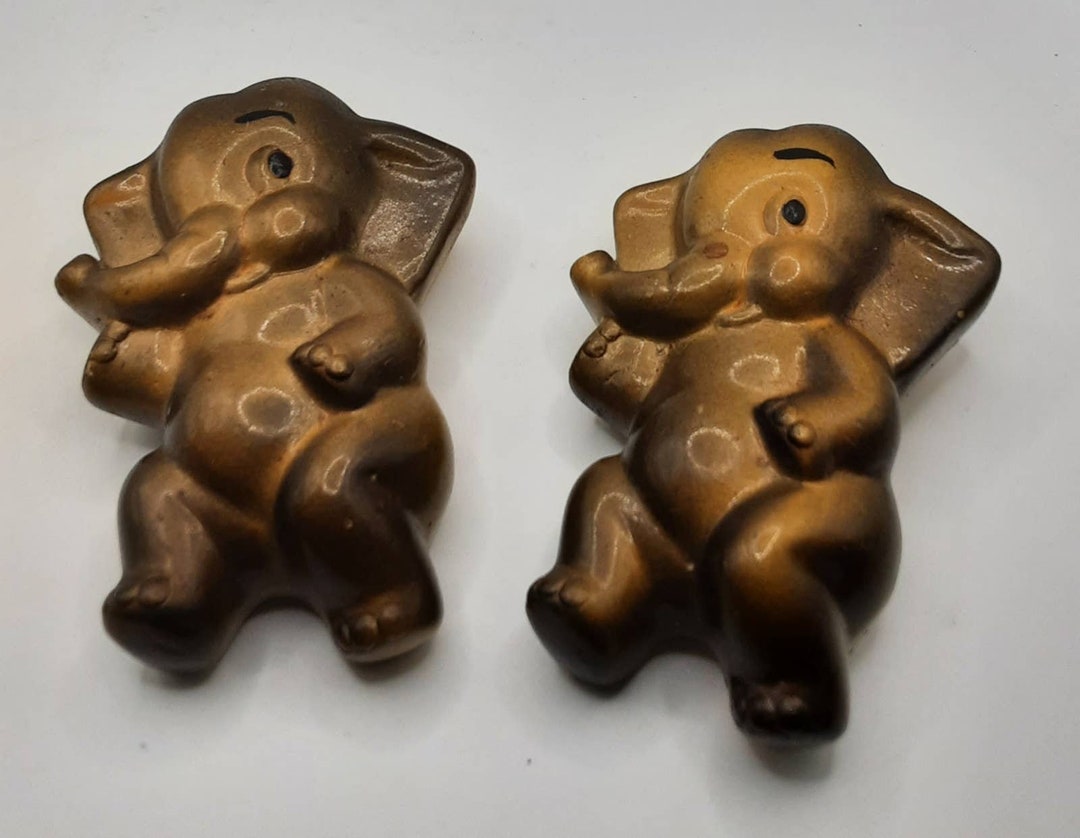 Vintage Anthropomorphic Elephant Chalkware Plaques - Etsy