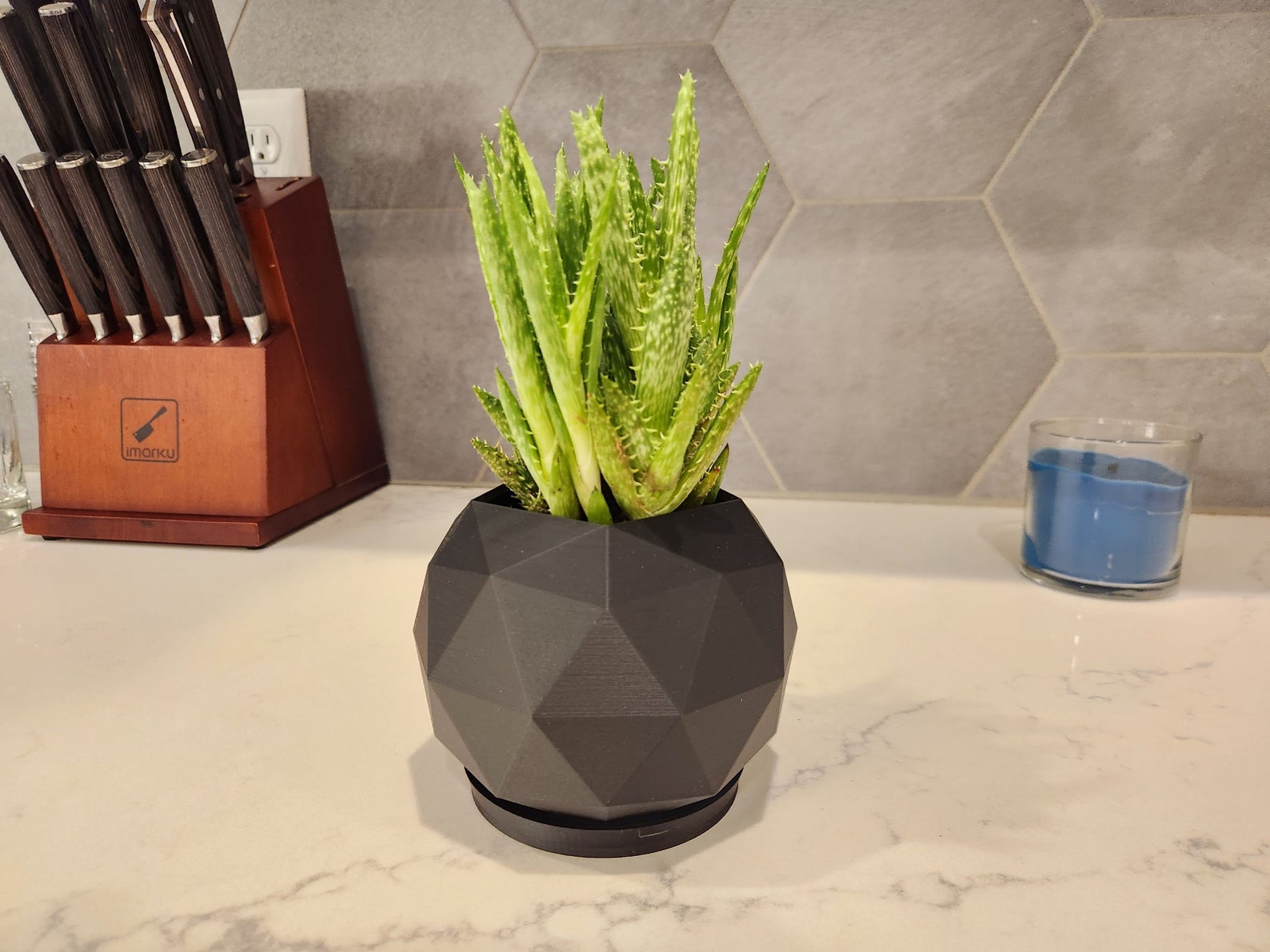 Solid Color Low-poly Planter | Modern Geometric 3D Printed Plant Pot ...