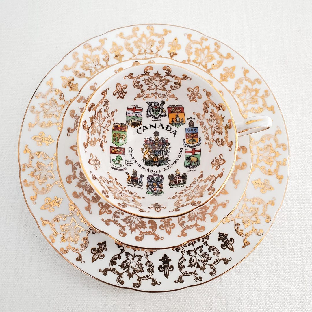 Paragon Canadian Coat of Arms & Emblems Trio, Made in England, Gold ...