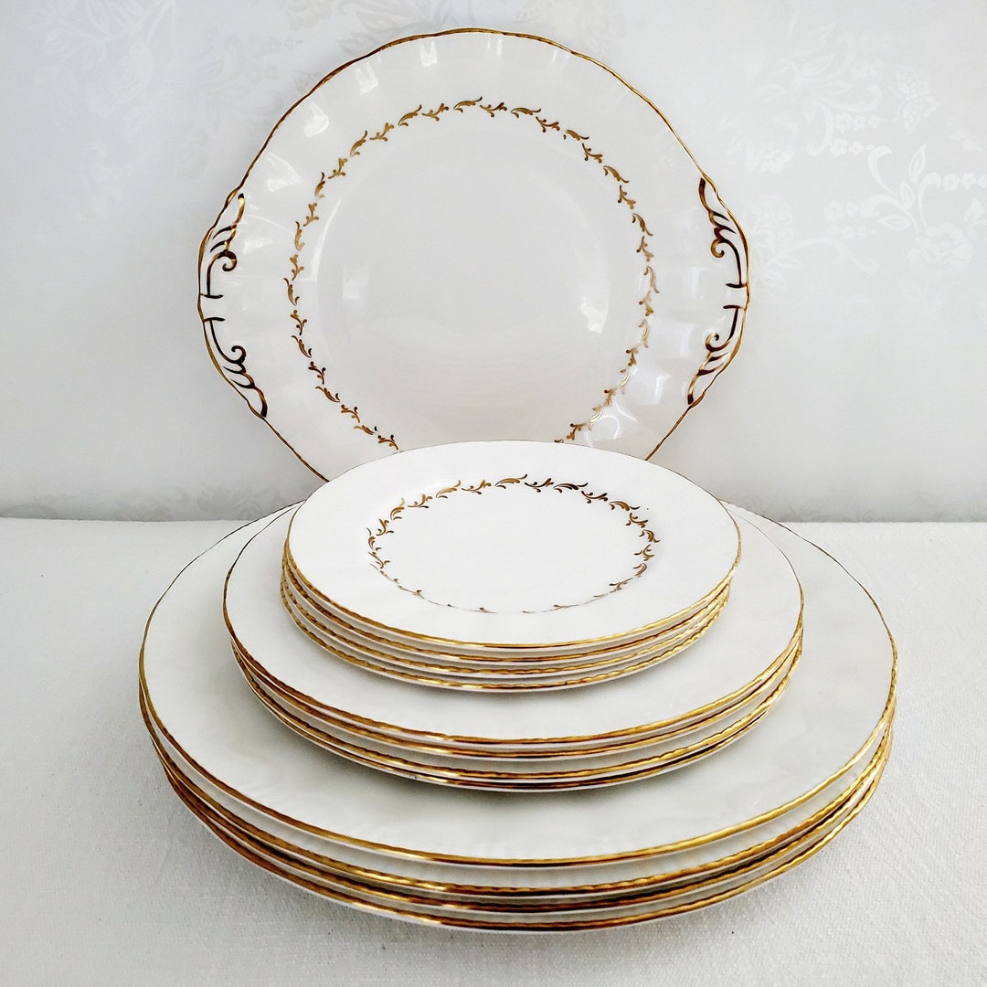 13-piece Paragon Dinner Set, Orleans, Four Dinner, Four Dessert/salad ...