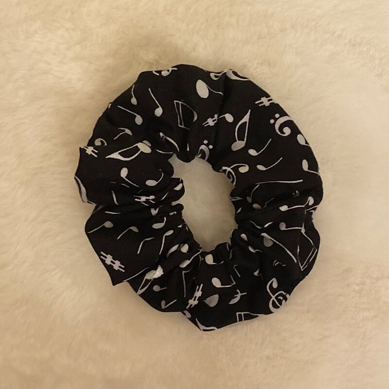 Music Note Scrunchie - Etsy